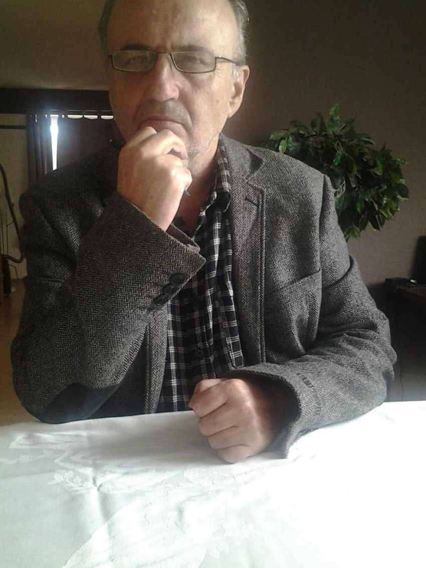 Artemisa, Apolloni, Zeusi, Leta, Hera, Aresi, Eneu dhe harku i miteve ...