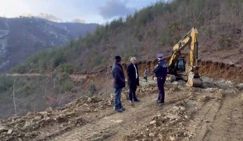 Skandal në Mirditë, vijuan punimet për HEC-in duke shkelur mbi urdhërin ...