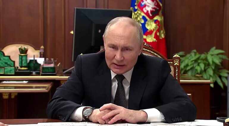 Presidenti rus, Vladimir Putin reagon pas shqetësimeve amerikane për ...