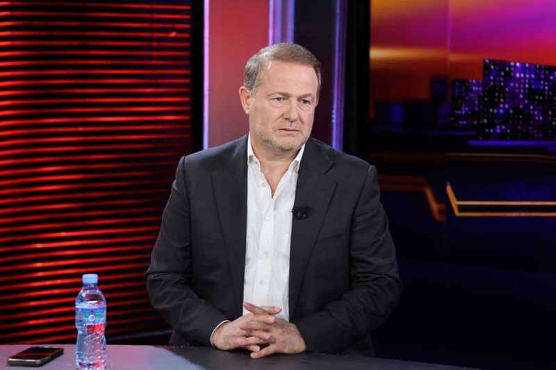 Gjin Gjoni: Iu përgjigja thirrjes "o sot, o kurrë" dhe tani iu futa ...