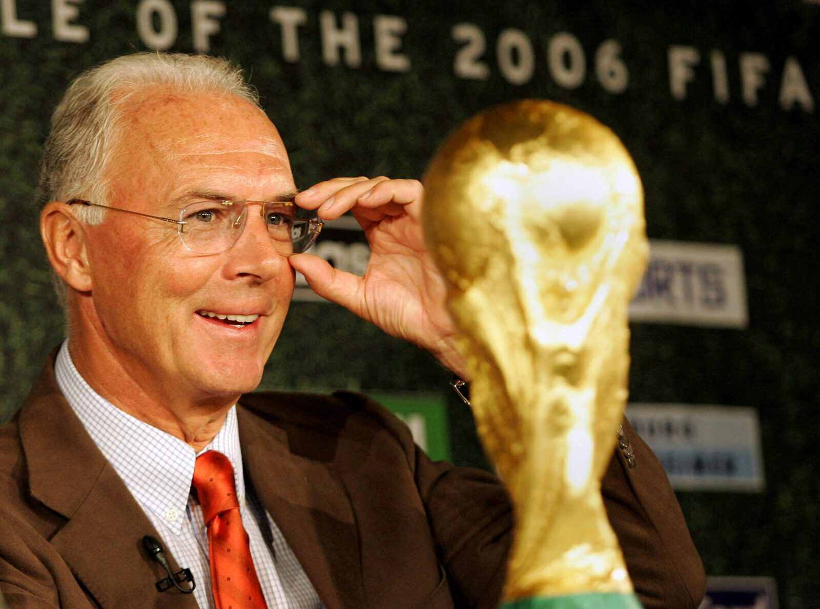 Nderim special për legjendën Bekenbauer në Euro 2024, trofeun do e ...