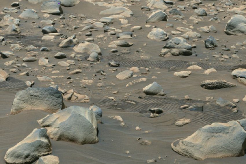 NASA zbulon shkëmbinj të kaltër në Planetin e Kuq - Gazeta Bulevard