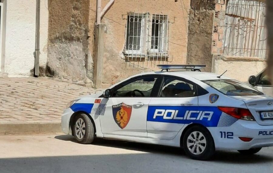 I dënuar me 10 vite burg për tentativë vrasje, 58-vjeçari përfundon në ... I dënuar me 10 vite burg për tentativë vrasje, 58-vjeçari përfundon në ...