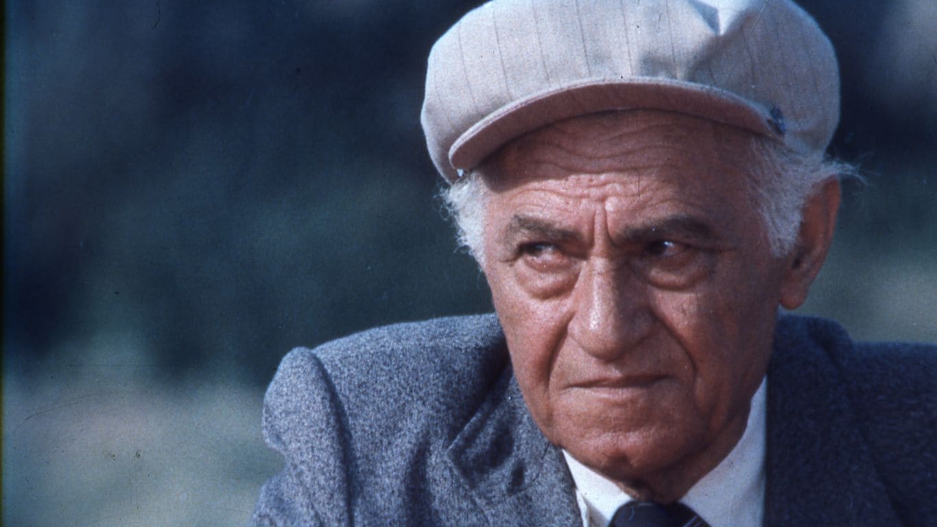 101 vjet nga lindja e aktorit të madh shqiptar, Kadri Roshi - Gazeta ...