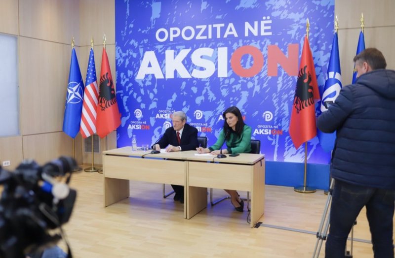 "Shokët në burg", edhe Berisha komenton video-replikat virale mes ...
