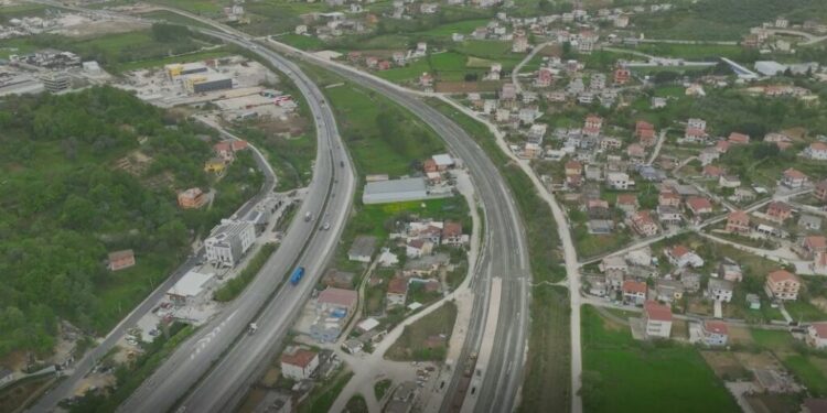 Rikthehet treni pas më shumë se një dekade mungesë, kryhen 90% e ...