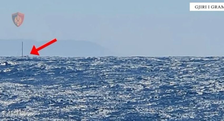 Kishin mbetur në det të hapur pasi veliera kishte pësuar defekt, roja ...