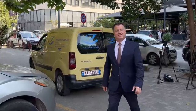 Deputeti i PD-së, Flamur Noka paraqitet në SPAK - Gazeta Bulevard