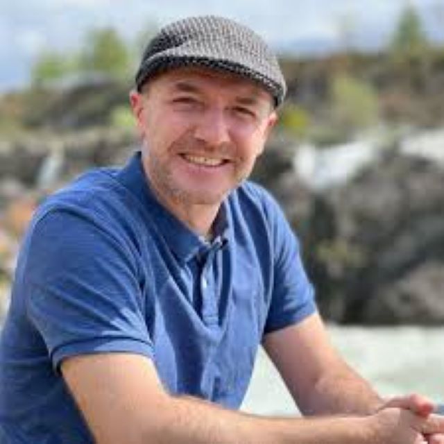 Disa pyetje për Toni Gogun - Gazeta Bulevard