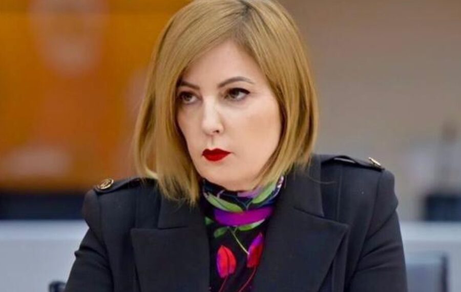 Si i grabiti Korporata Shqiptare e Investimeve 40 mijë m2 tokë të ...