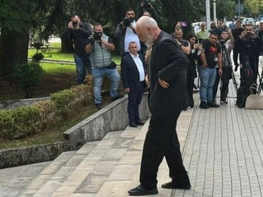 Je bërë si lugati i katundit, Edi Rama - Gazeta Bulevard
